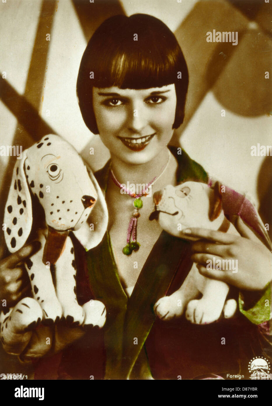 Left two dogs High Resolution Stock Photography and Images - Alamy