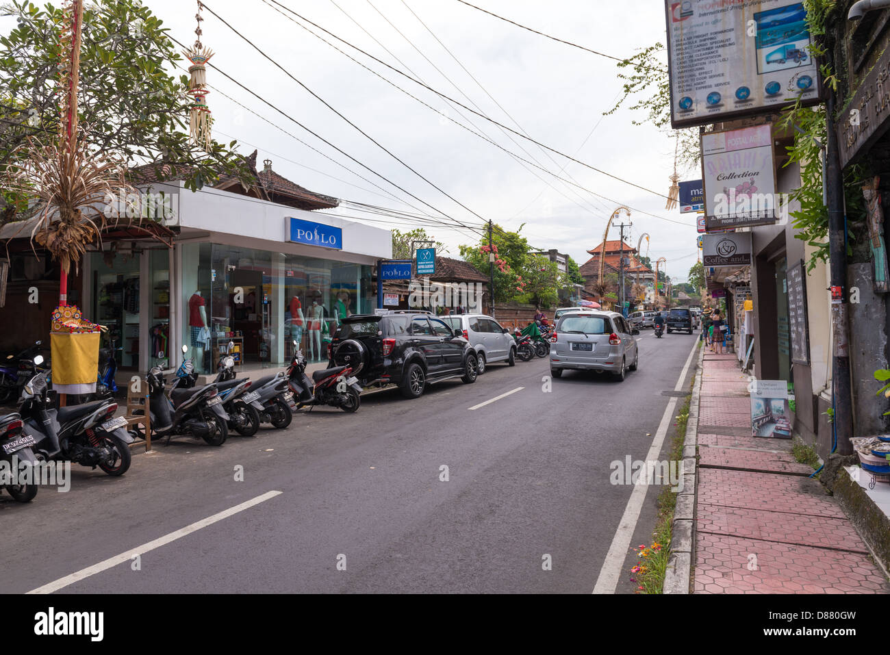 Ubud street scene hi-res stock photography and images - Alamy