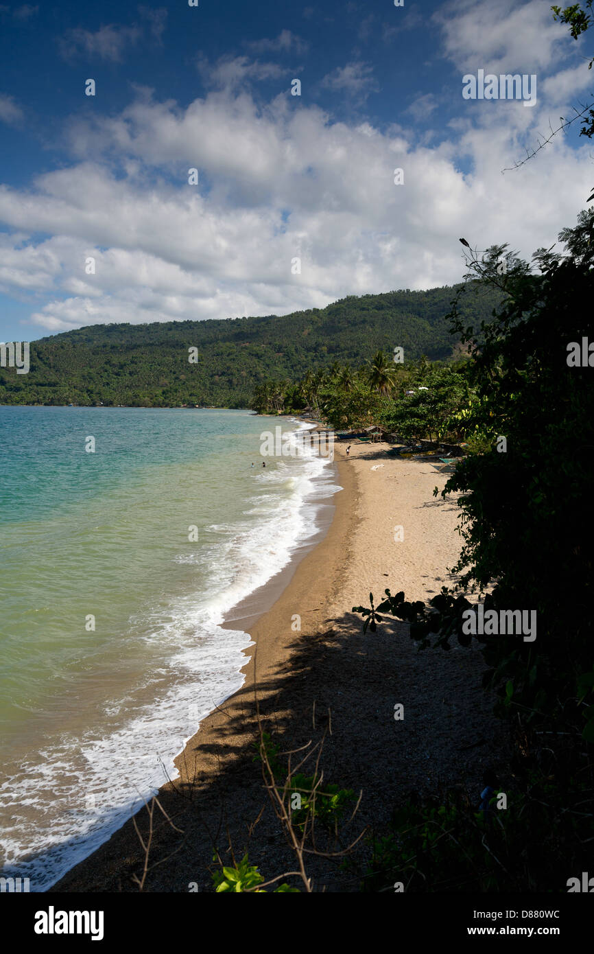Lonely Beach on Mindoro Island, Philippines Stock Photo - Alamy