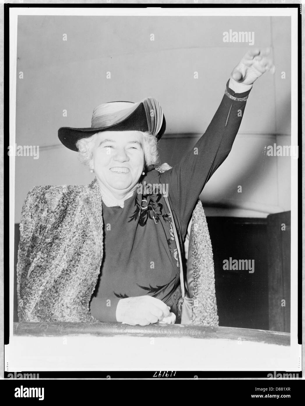 Elizabeth kenny hi-res stock photography and images - Alamy