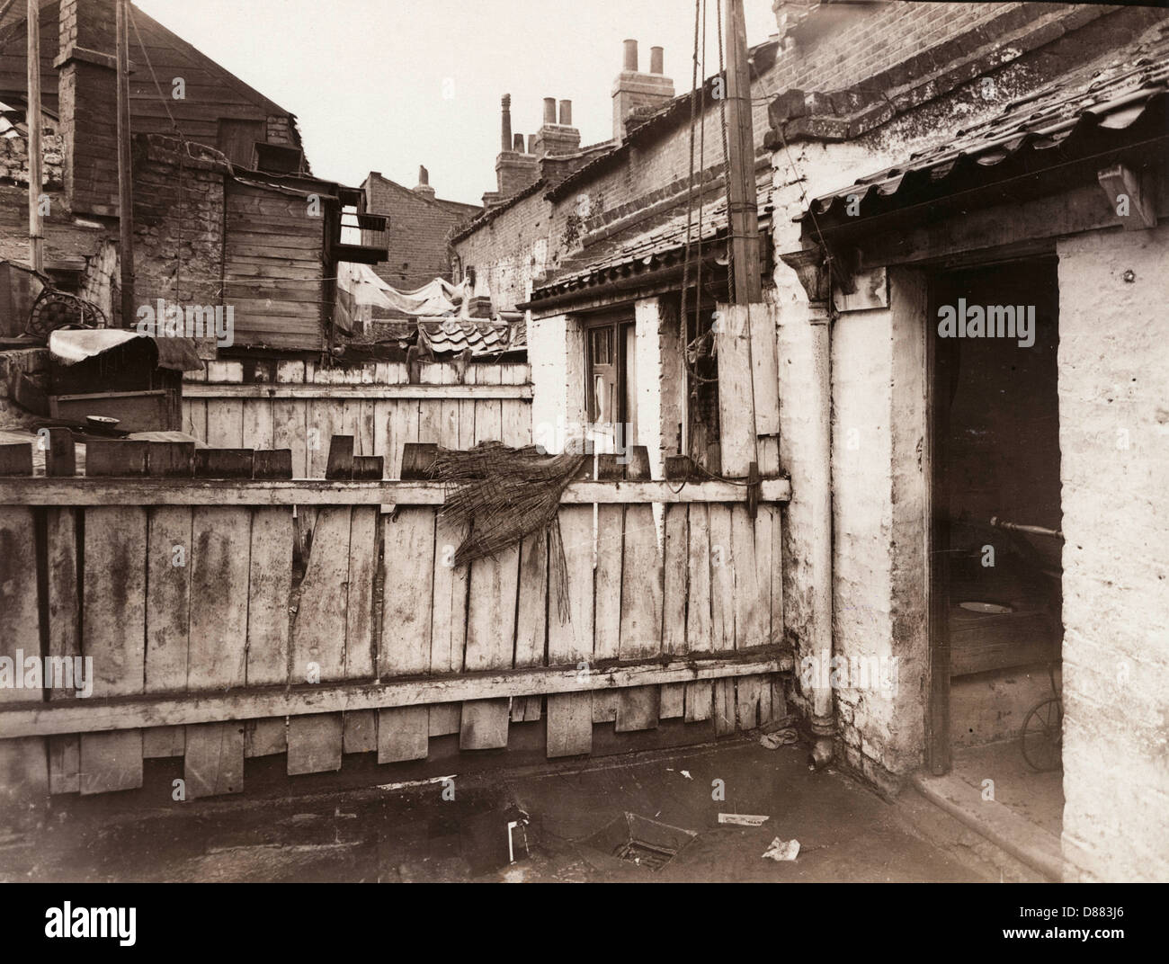 1930s slums poverty hi-res stock photography and images - Alamy