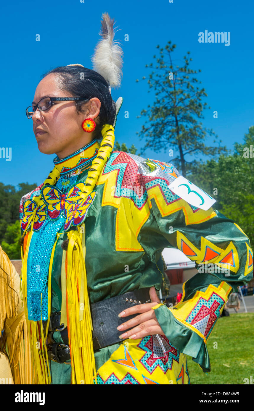 An unidentified Native Indian woman takes part at the Mariposa 20th ...