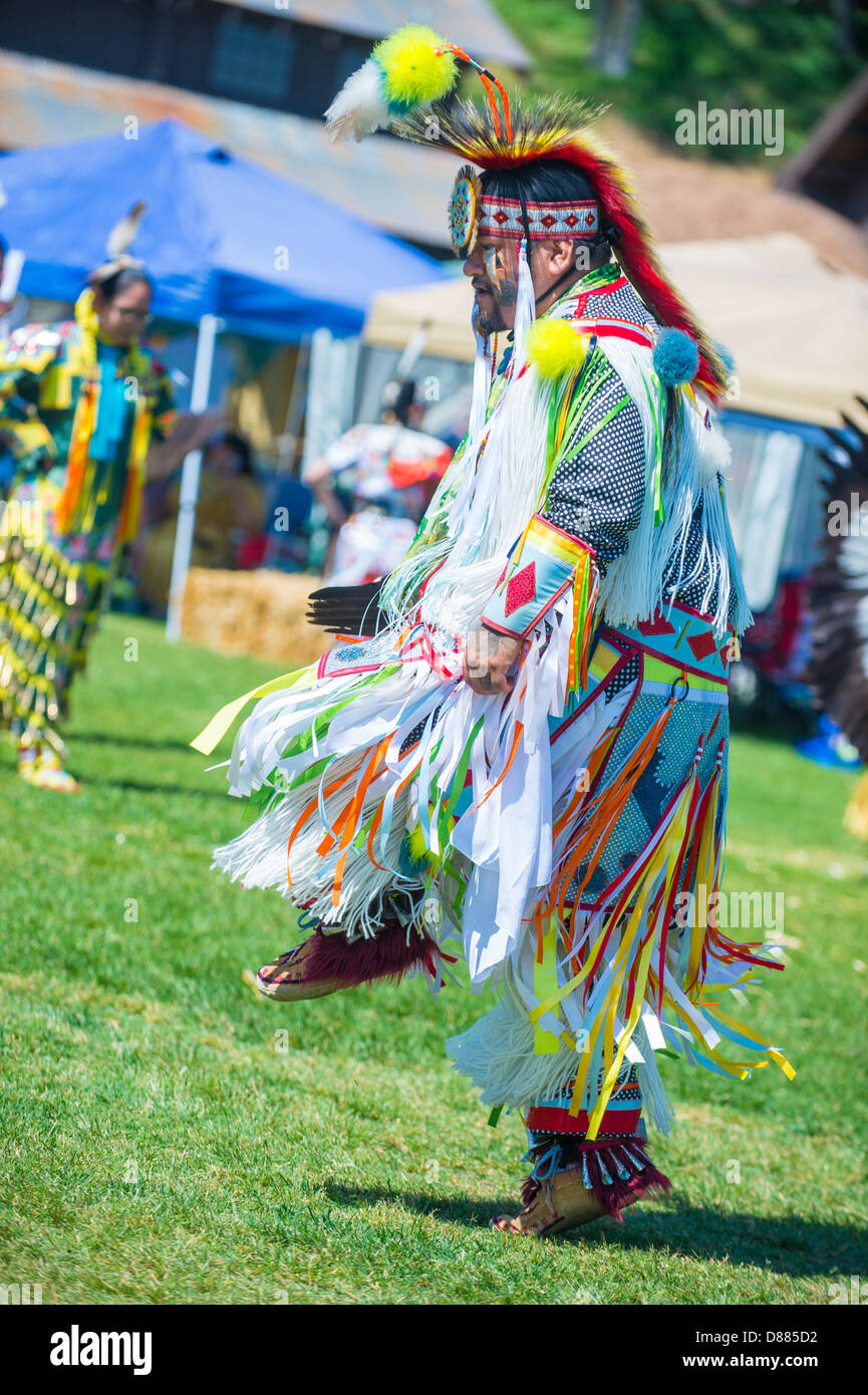 An unidentified Native Indian man takes part at the Mariposa 20th ...