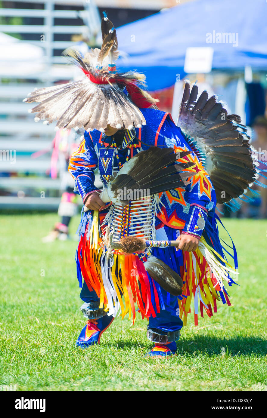 Mohawk tribe hi-res stock photography and images - Alamy