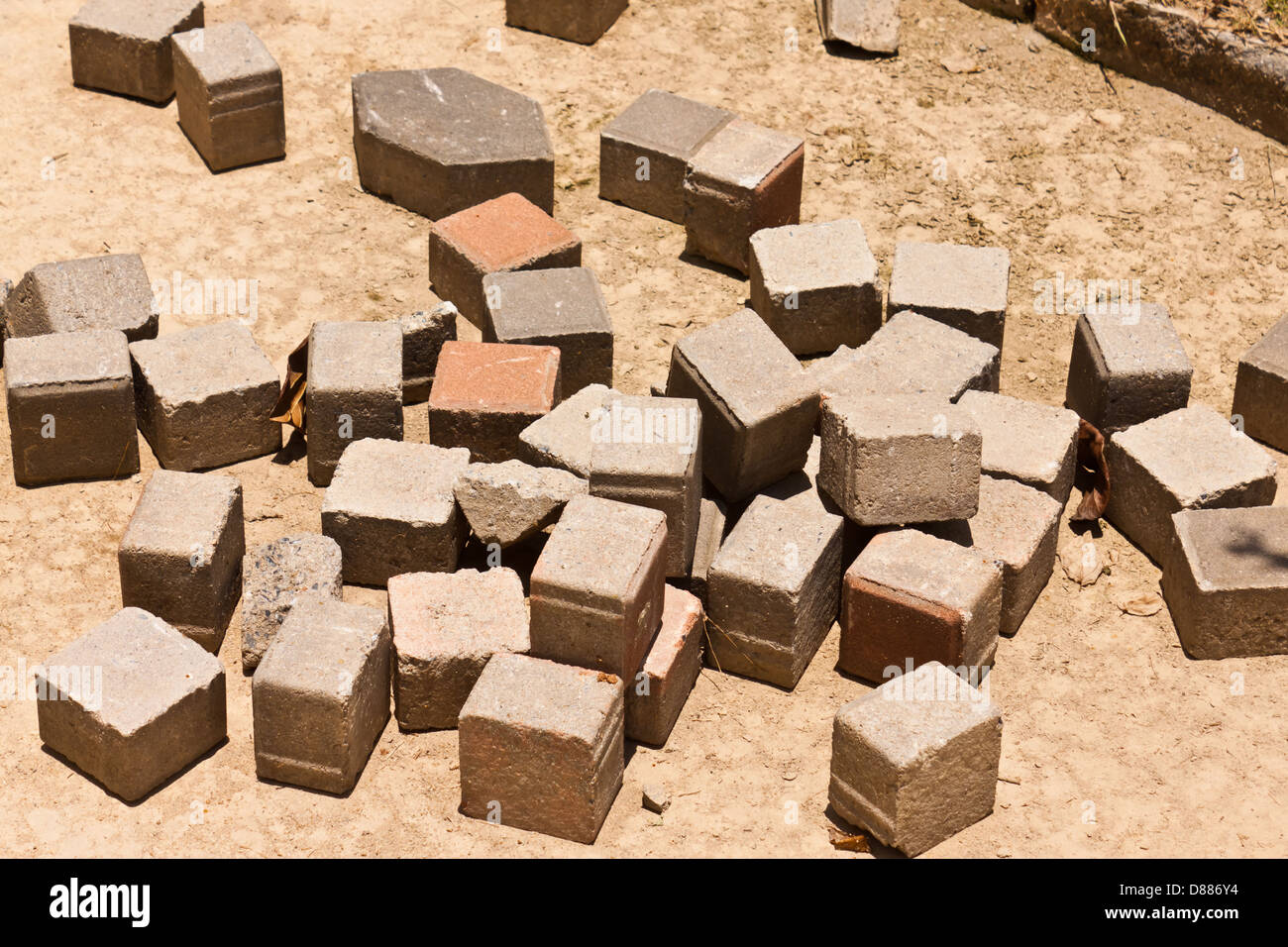 Small computer cube hi-res stock photography and images - Alamy