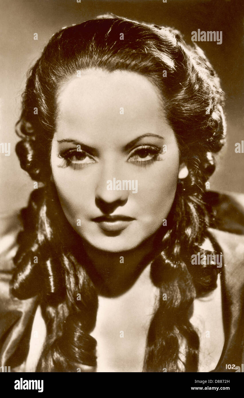 Estelle merle obrien thompson hi-res stock photography and images - Alamy