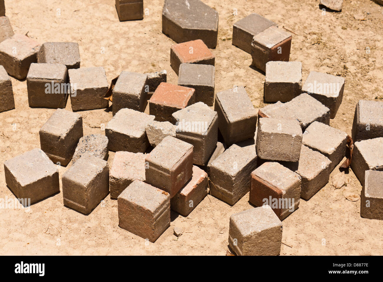 Small computer cube hi-res stock photography and images - Alamy