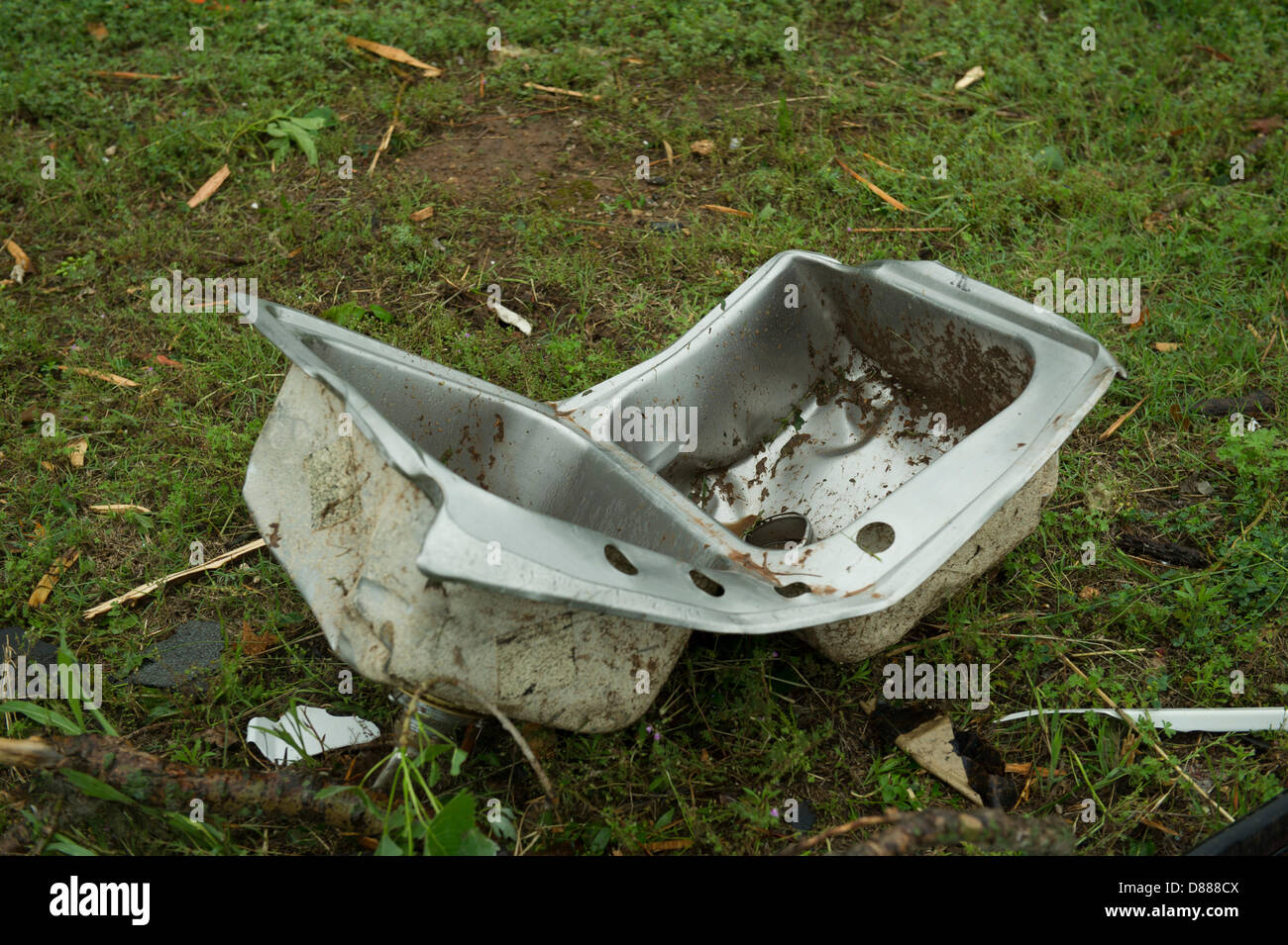 Debris sink hi-res stock photography and images - Alamy