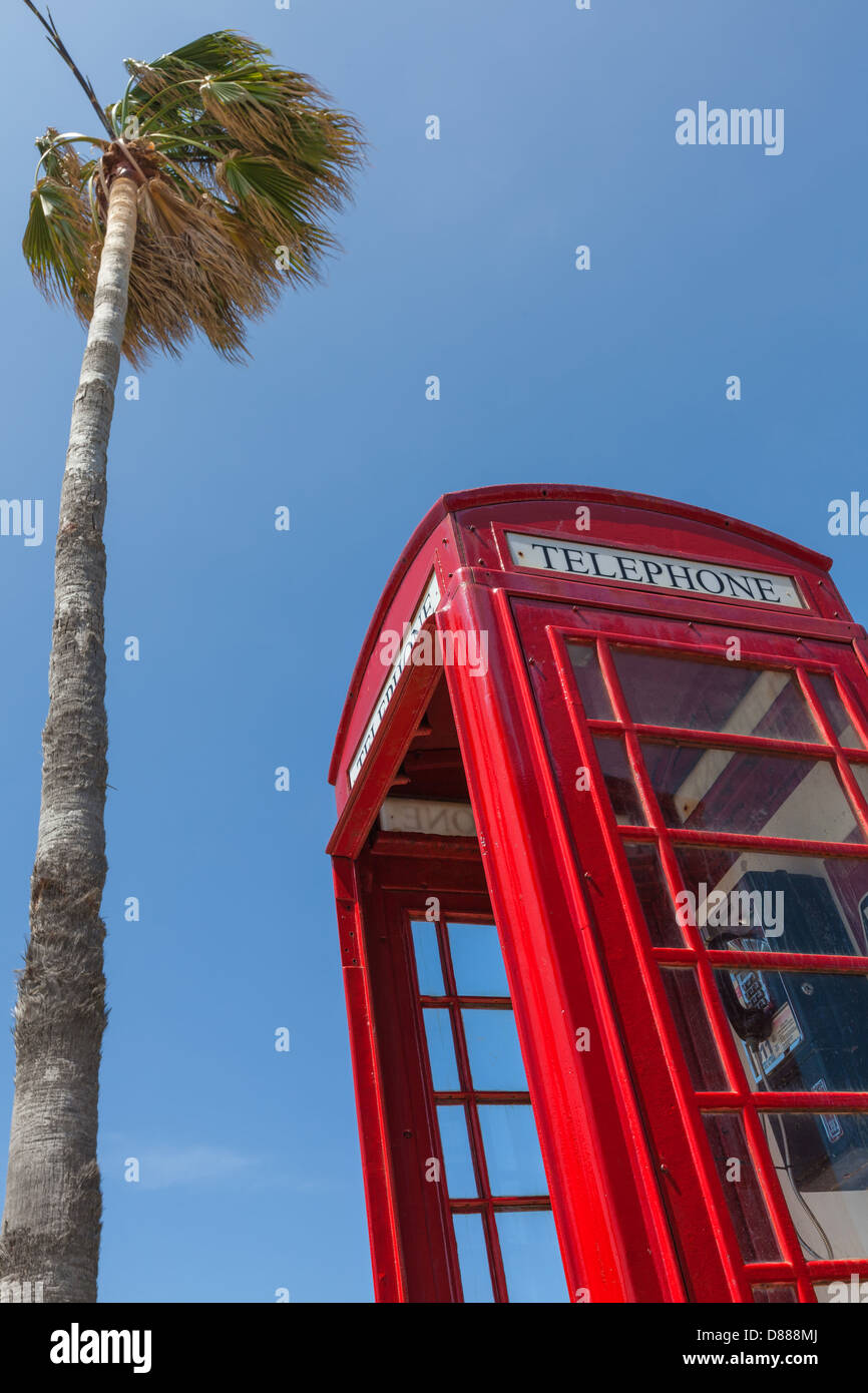 Empty red telephone box hi-res stock photography and images - Alamy