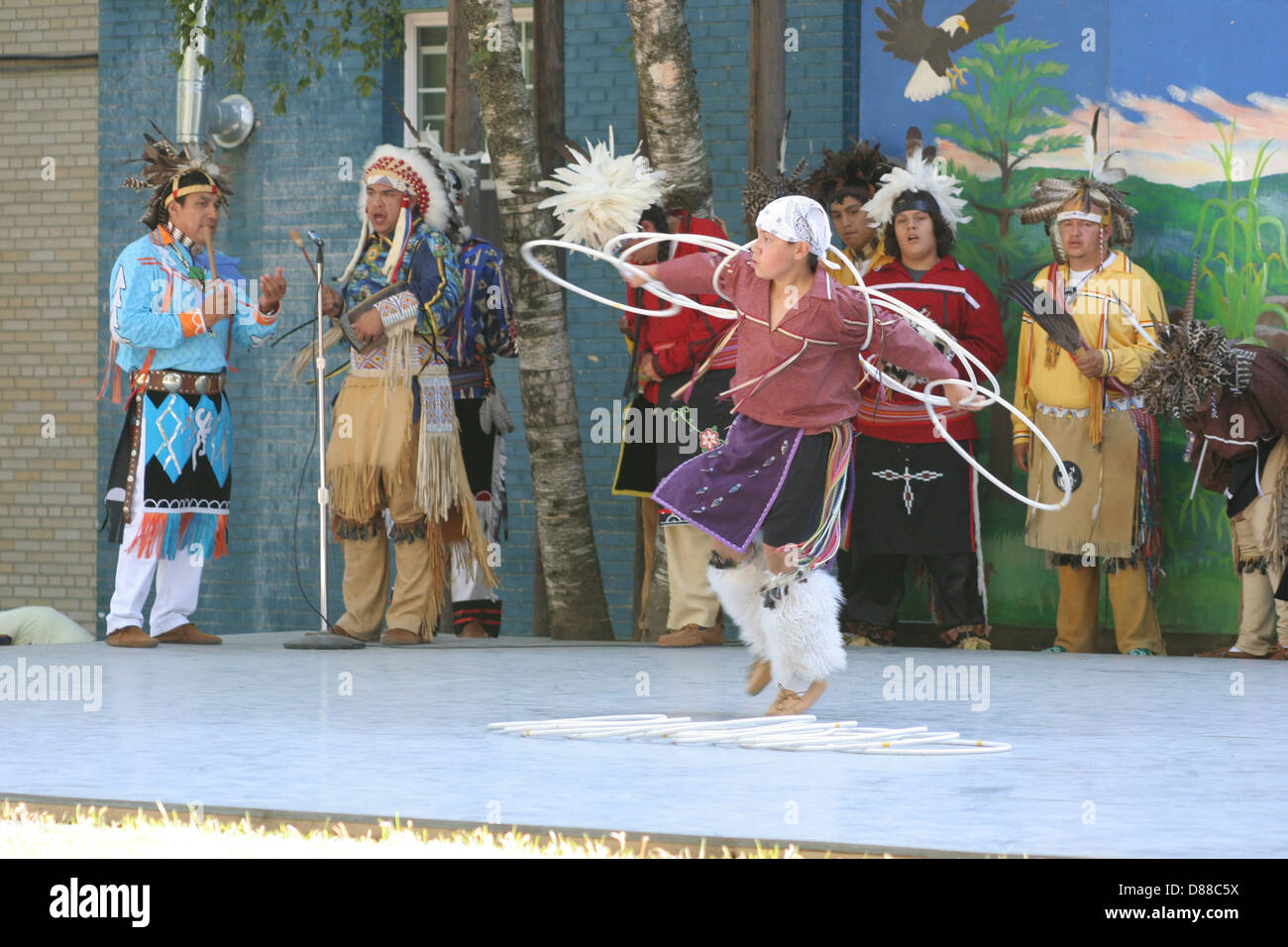 NYS Fair Iroquois Village - dance 8 Stock Photo - Alamy