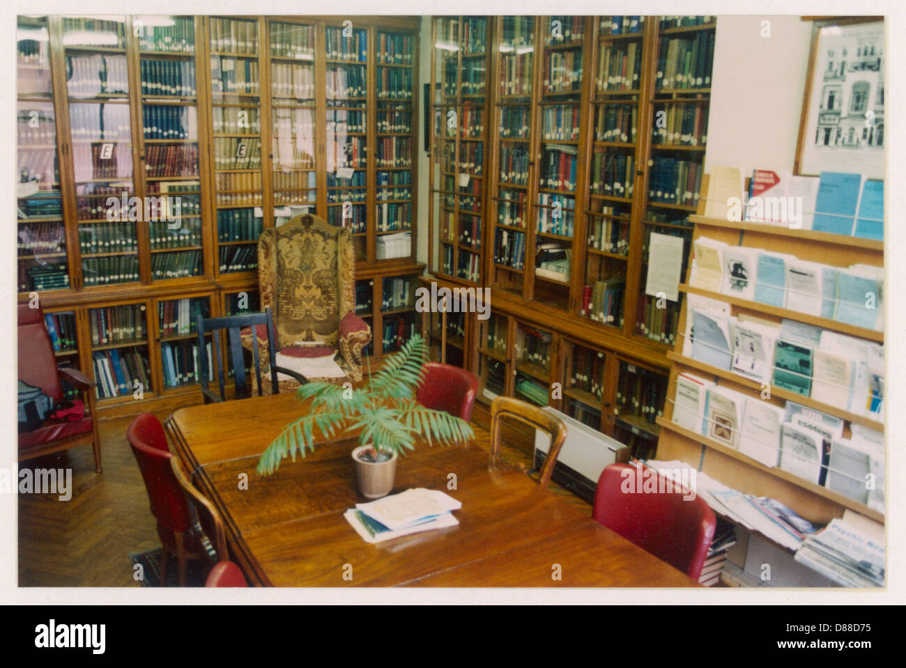 Office library hi-res stock photography and images - Alamy