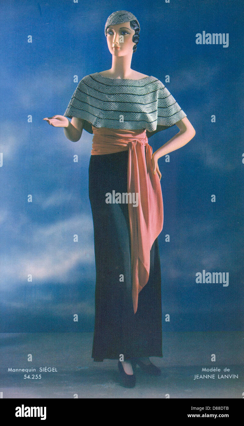 Round cape hi-res stock photography and images - Alamy