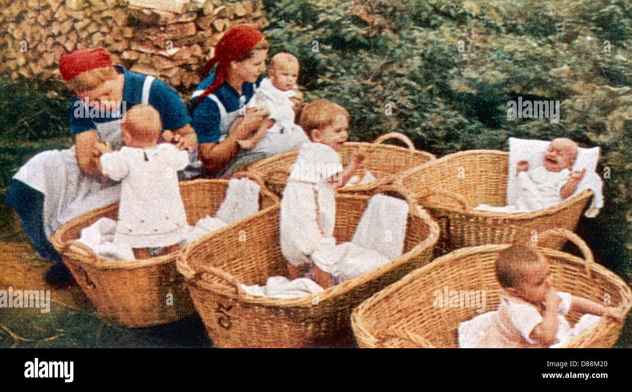 Aryan Bring Up Children Stock Photo - Alamy