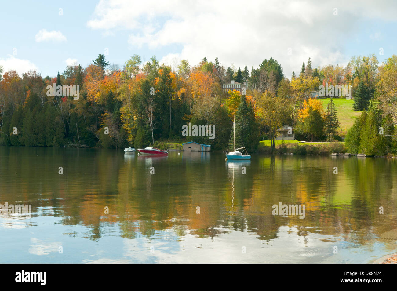 Fall landscape with boats hi-res stock photography and images - Alamy