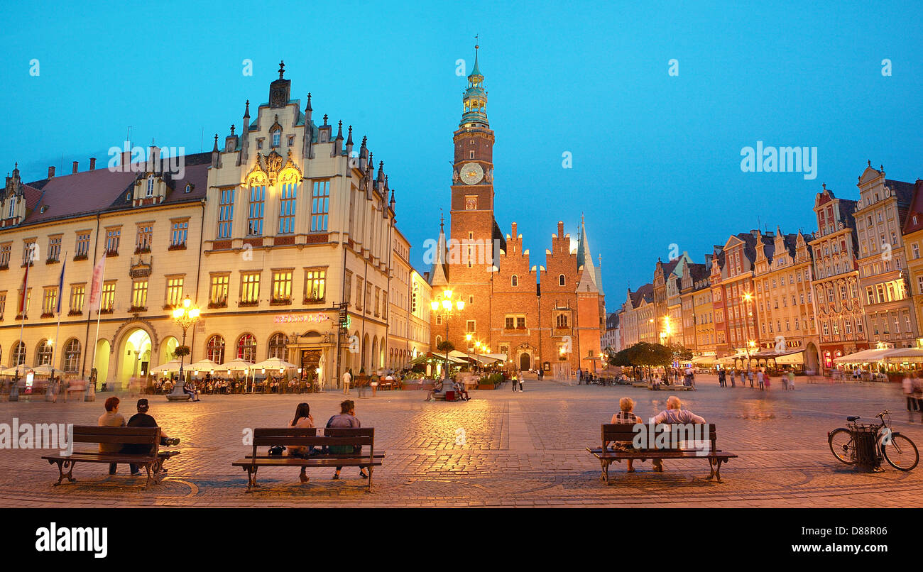 Wroclaw market square Stock Photo - Alamy