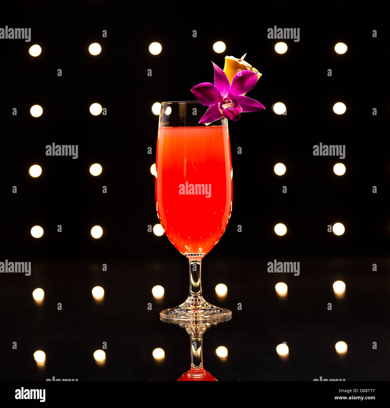Singapore Sling cocktail Stock Photo - Alamy
