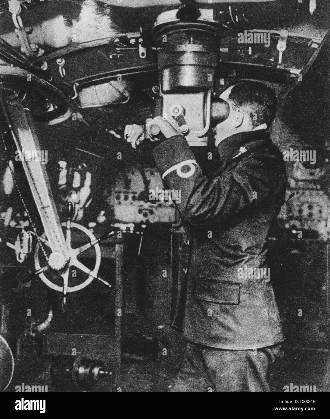 U boat war ww1 Black and White Stock Photos & Images - Alamy