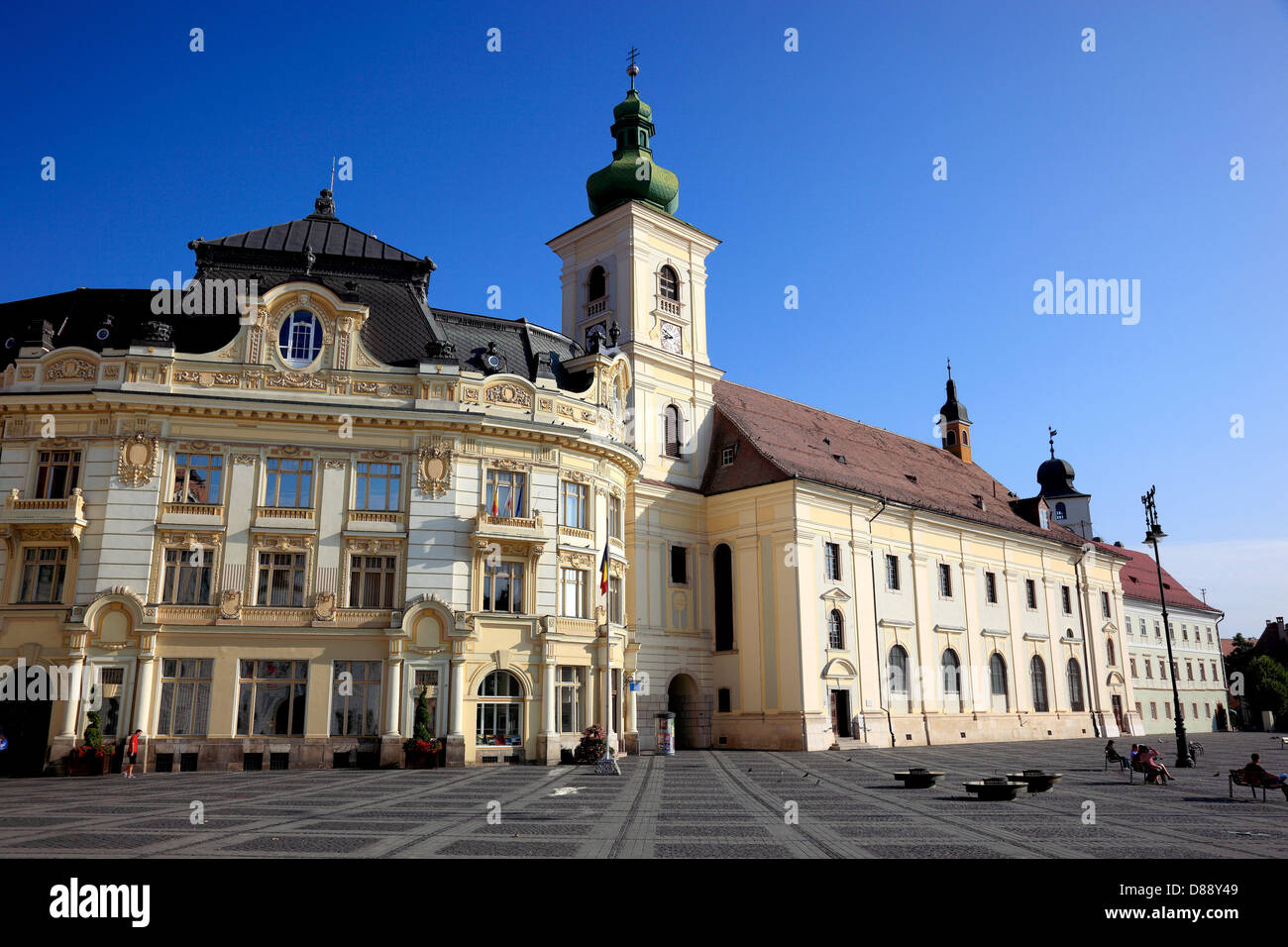 Garrison hall hi-res stock photography and images - Alamy