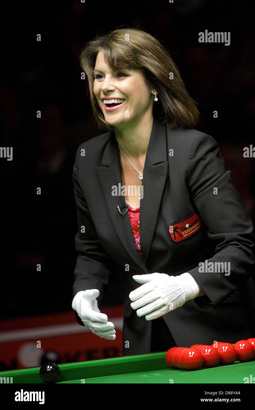 Snooker Referee High Resolution Stock Photography and Images - Alamy