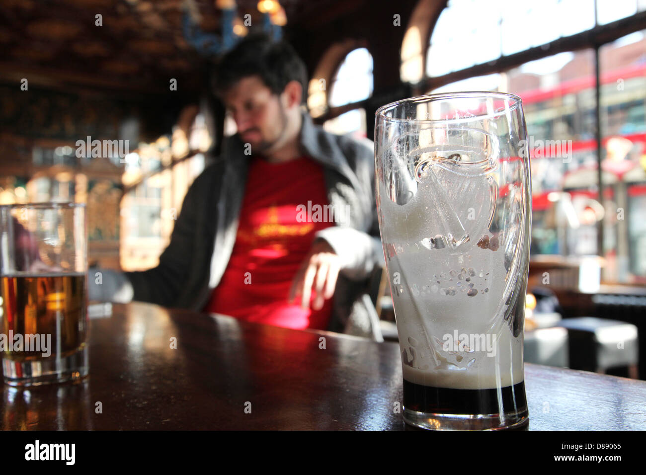 Empty guinness glass hi-res stock photography and images - Alamy