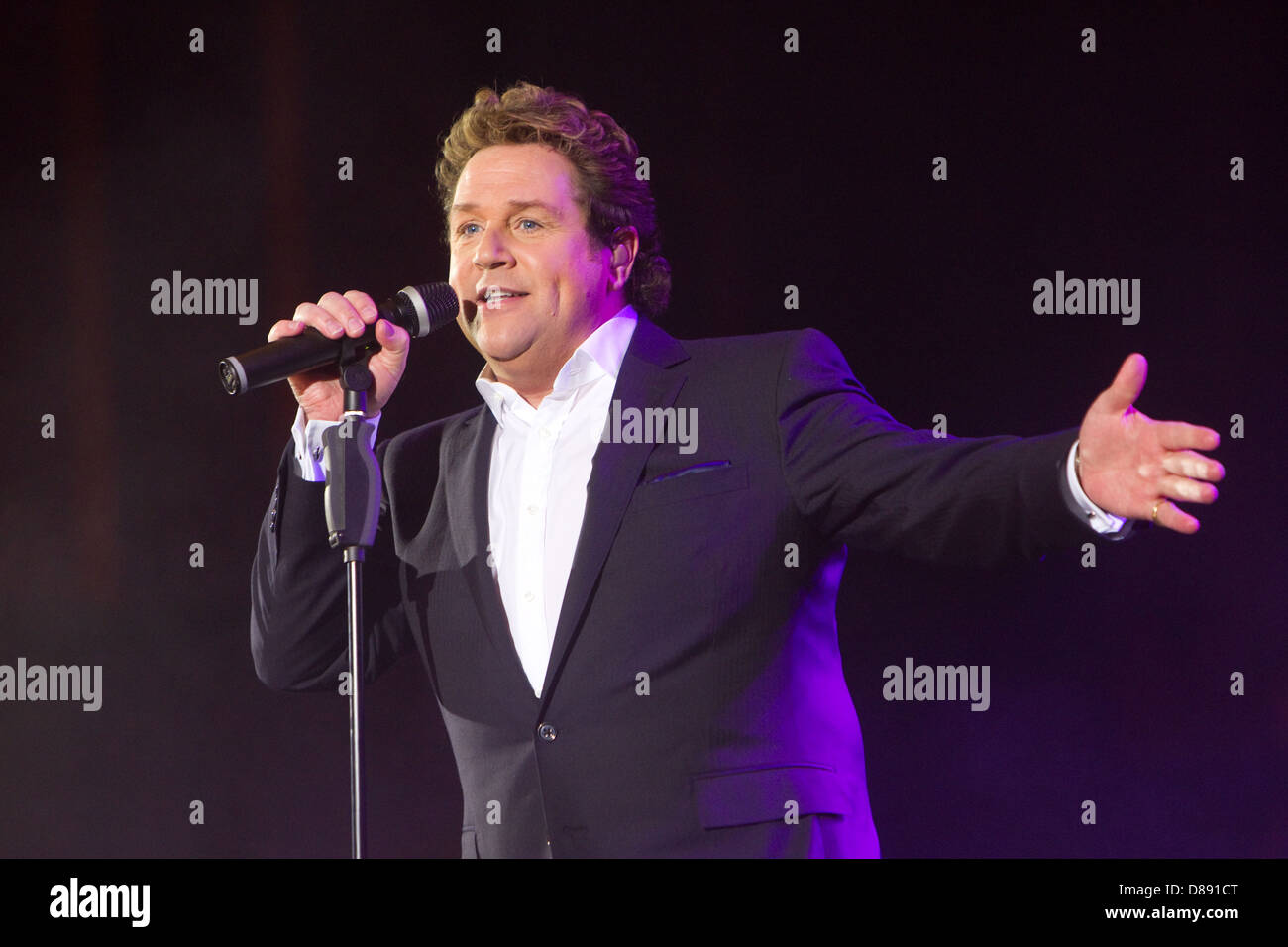 Michael Ball live at the Hammersmith Apollo Stock Photo - Alamy