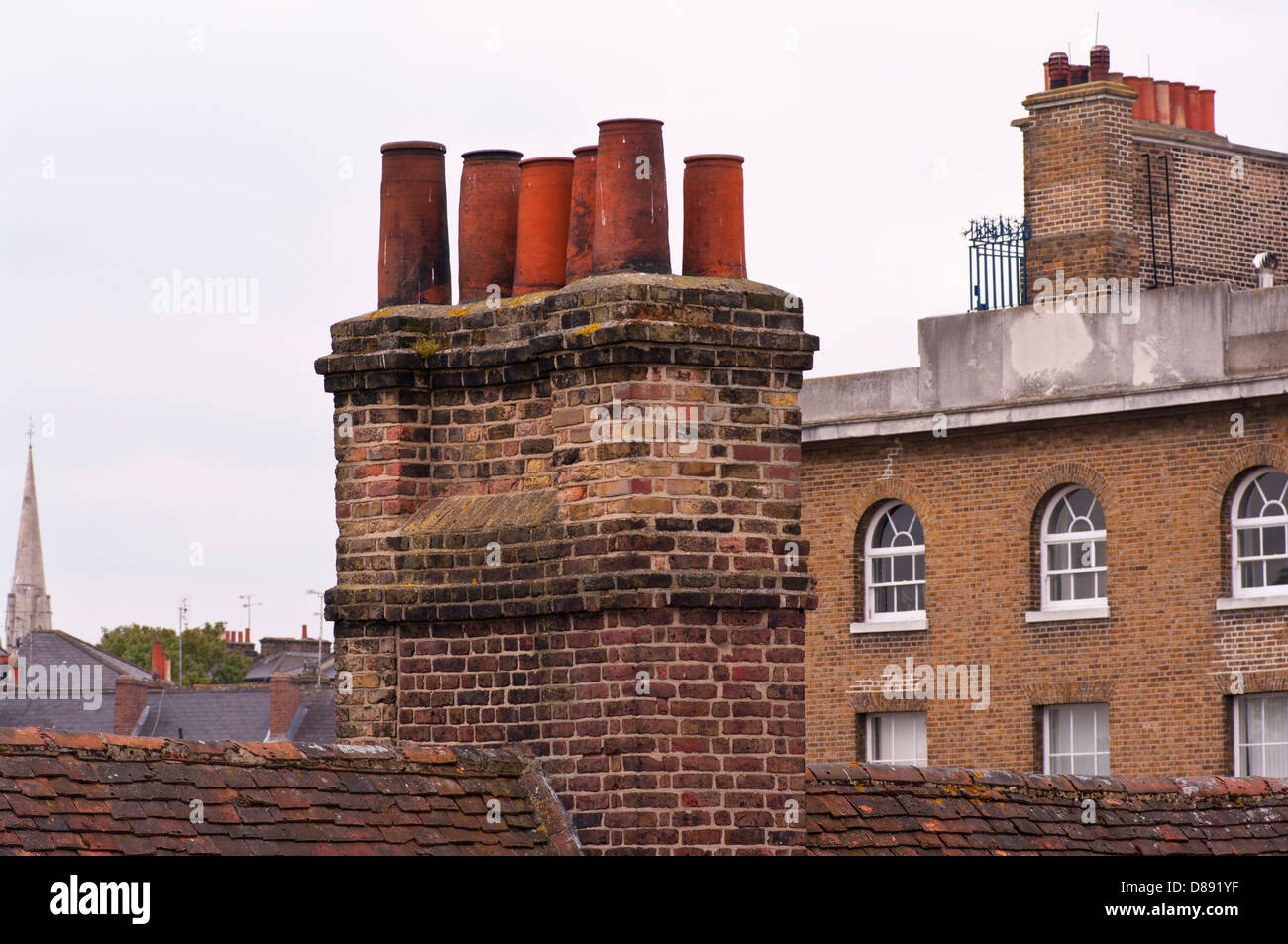 Chimney pots chimneys hi-res stock photography and images - Alamy