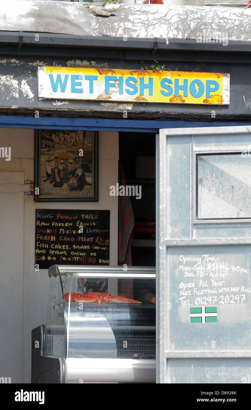 Fresh wet fish shop England uk Stock Photo - Alamy