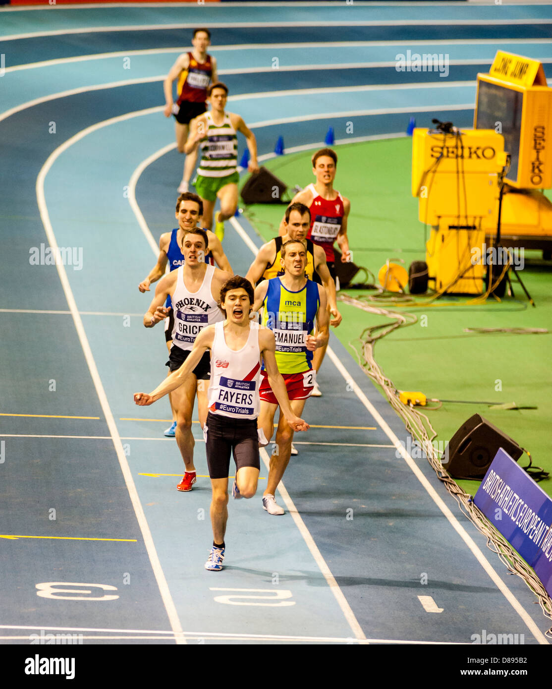 10 FEB - Matthew FAYERS wins the Men's 1500m final, 2013 UK Indoor ...