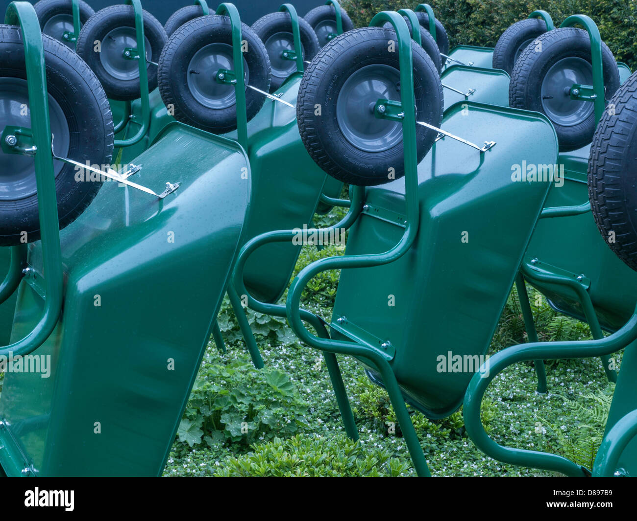 Rhs chelsea flower show wheelbarrows hi-res stock photography and ...
