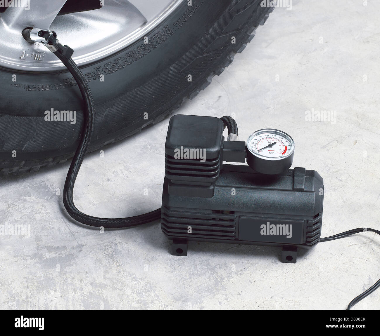 Car air compressor Stock Photo - Alamy