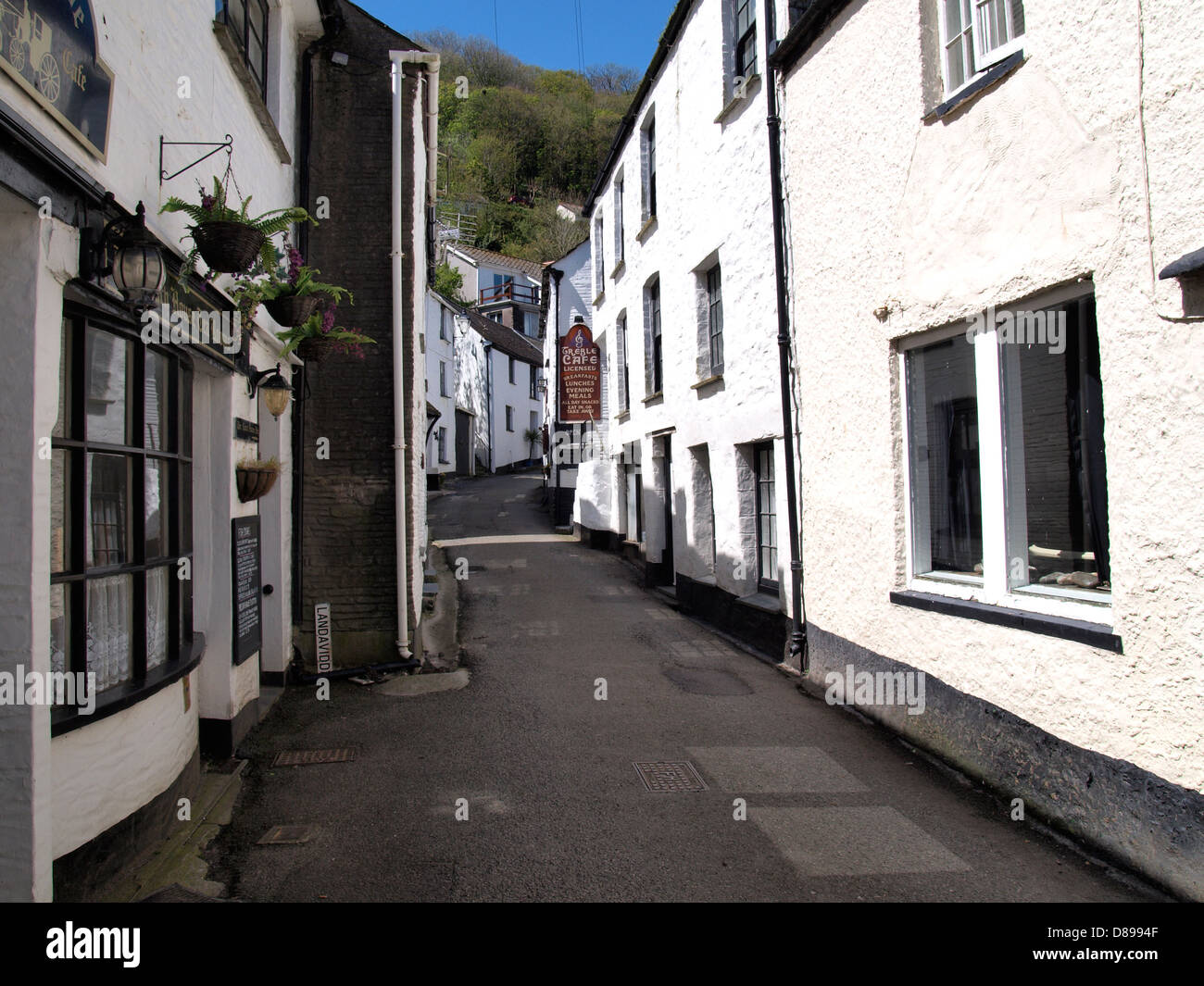 Narrow street, Polperro, Cornwall, UK 2013 Stock Photo - Alamy