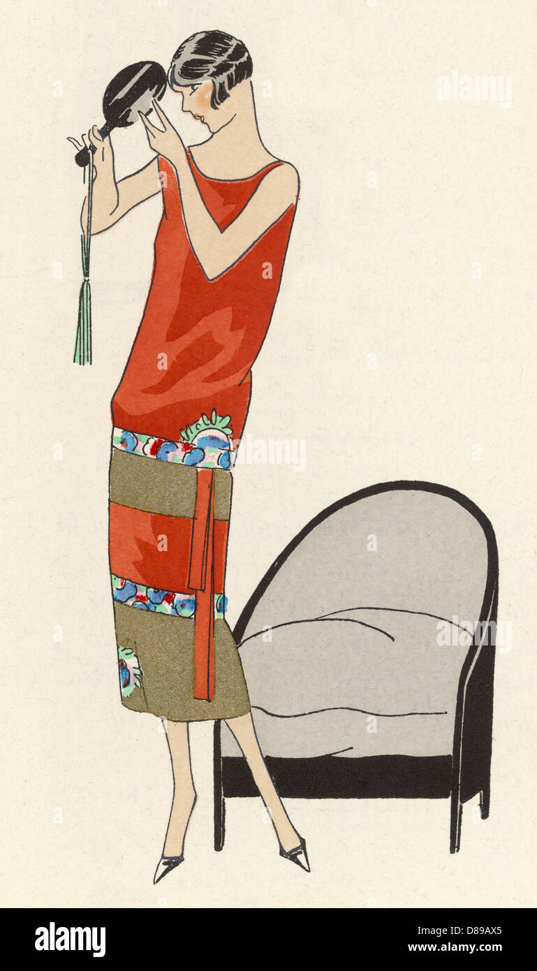 Hand held mirror hi-res stock photography and images - Alamy