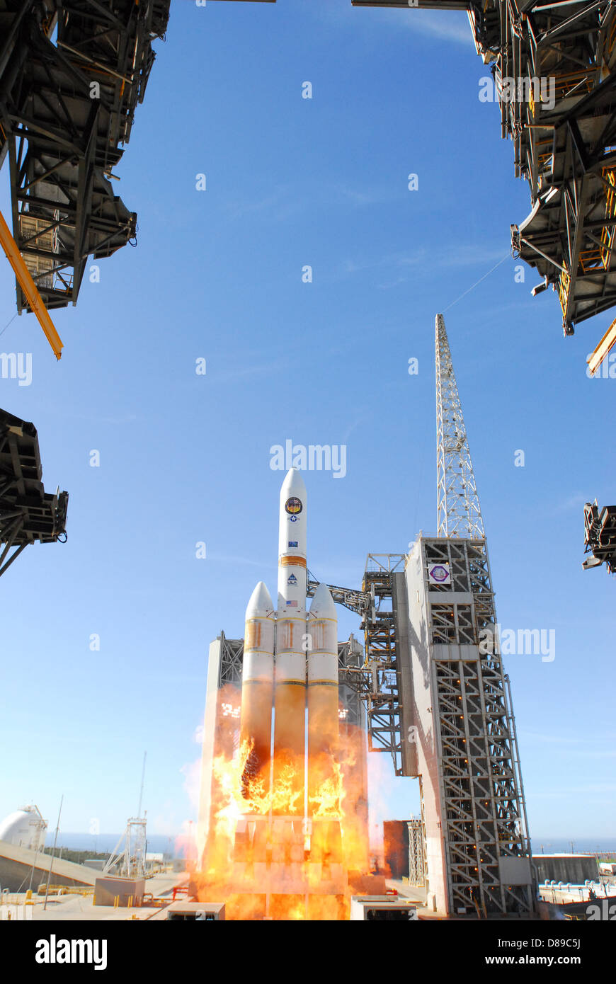 Delta IV Heavy ignition at Vandenberg AFB Stock Photo - Alamy
