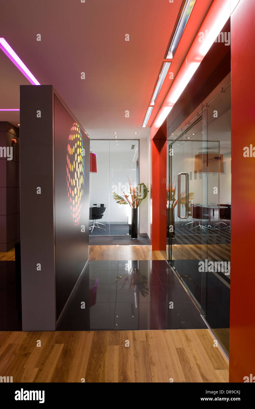 Modern uk commercial building interior hi-res stock photography and ...