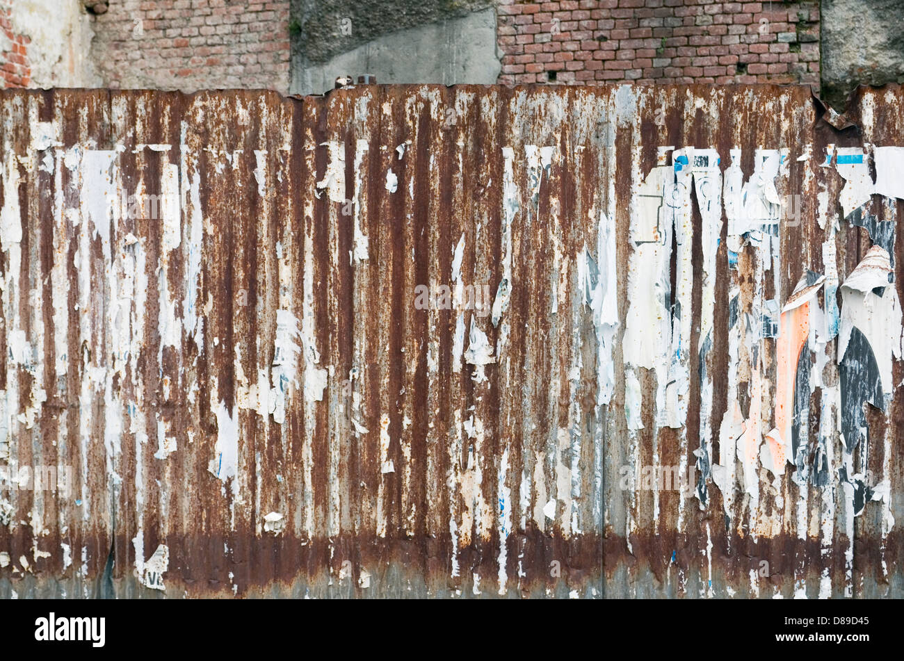Ripped paper on corrugated rusty metal Stock Photo - Alamy