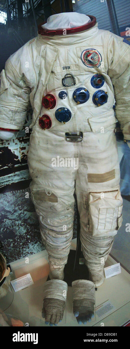 Nasa apollo suit hi-res stock photography and images - Alamy