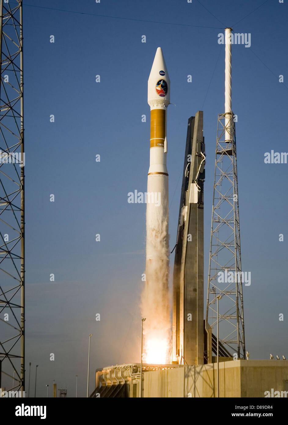 Mro space hi-res stock photography and images - Alamy
