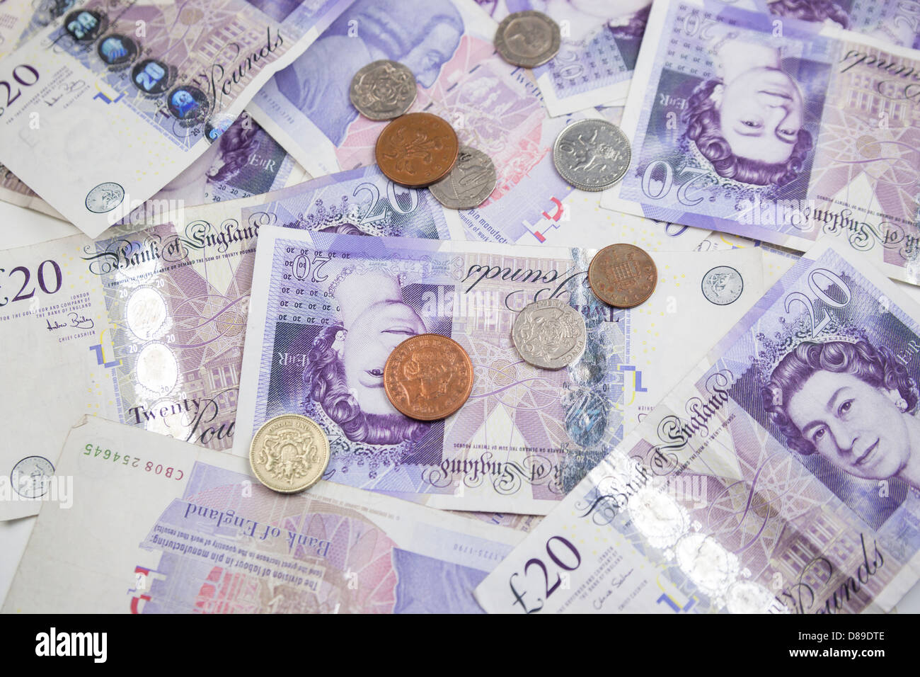 Stack of pound notes on a table hi-res stock photography and images - Alamy