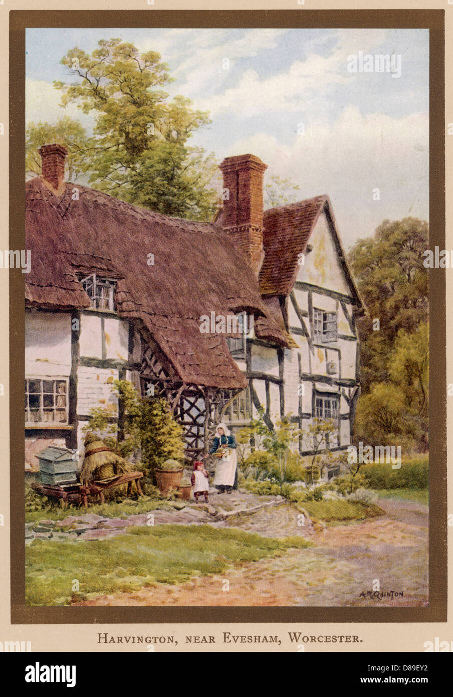 COTTAGE AT HARVINGTON Stock Photo - Alamy