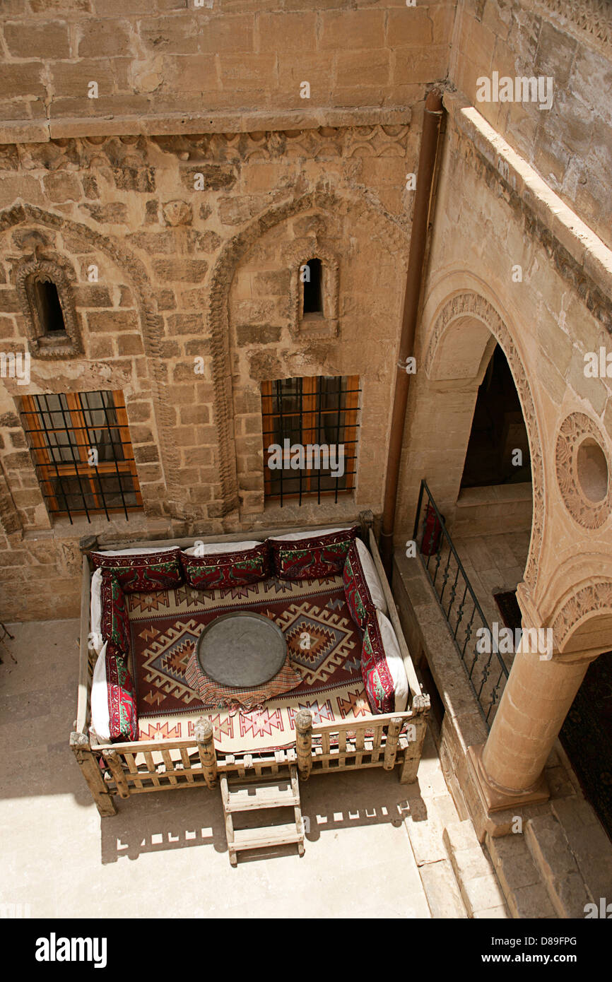 Sitting platform hi-res stock photography and images - Alamy
