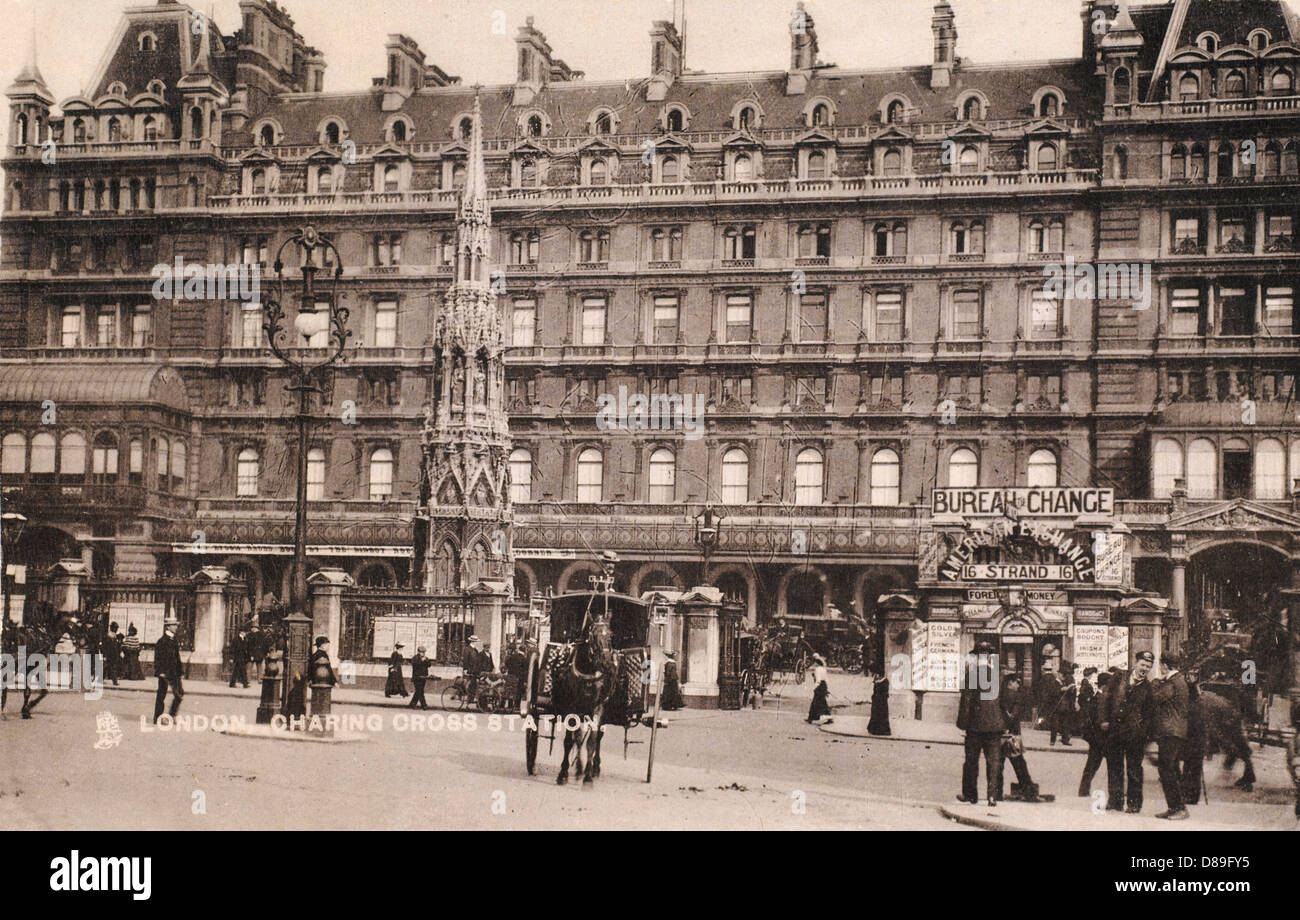 Charing Cross Station 1907 Stock Photo - Alamy