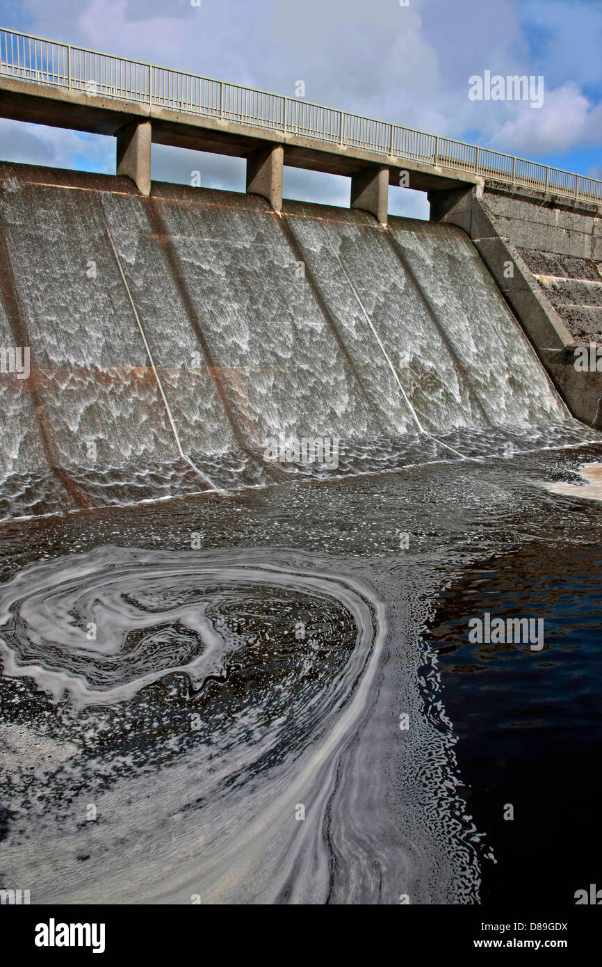 Water cascading down Crowdy Reservoir dam Bodmin moor near Camelford ...