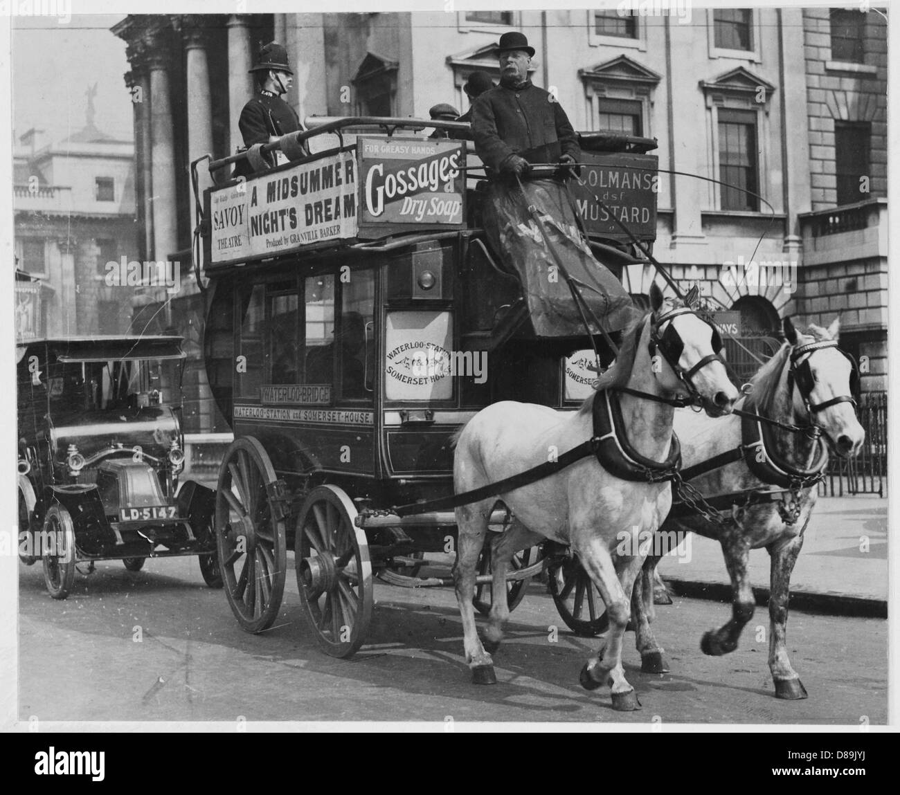 Horse Drawn Bus London Stock Photo - Alamy