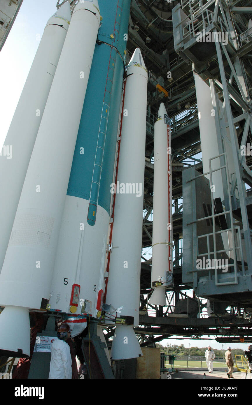 The Solid Rocket Boosters (SRB) are clustered around the base of the ...