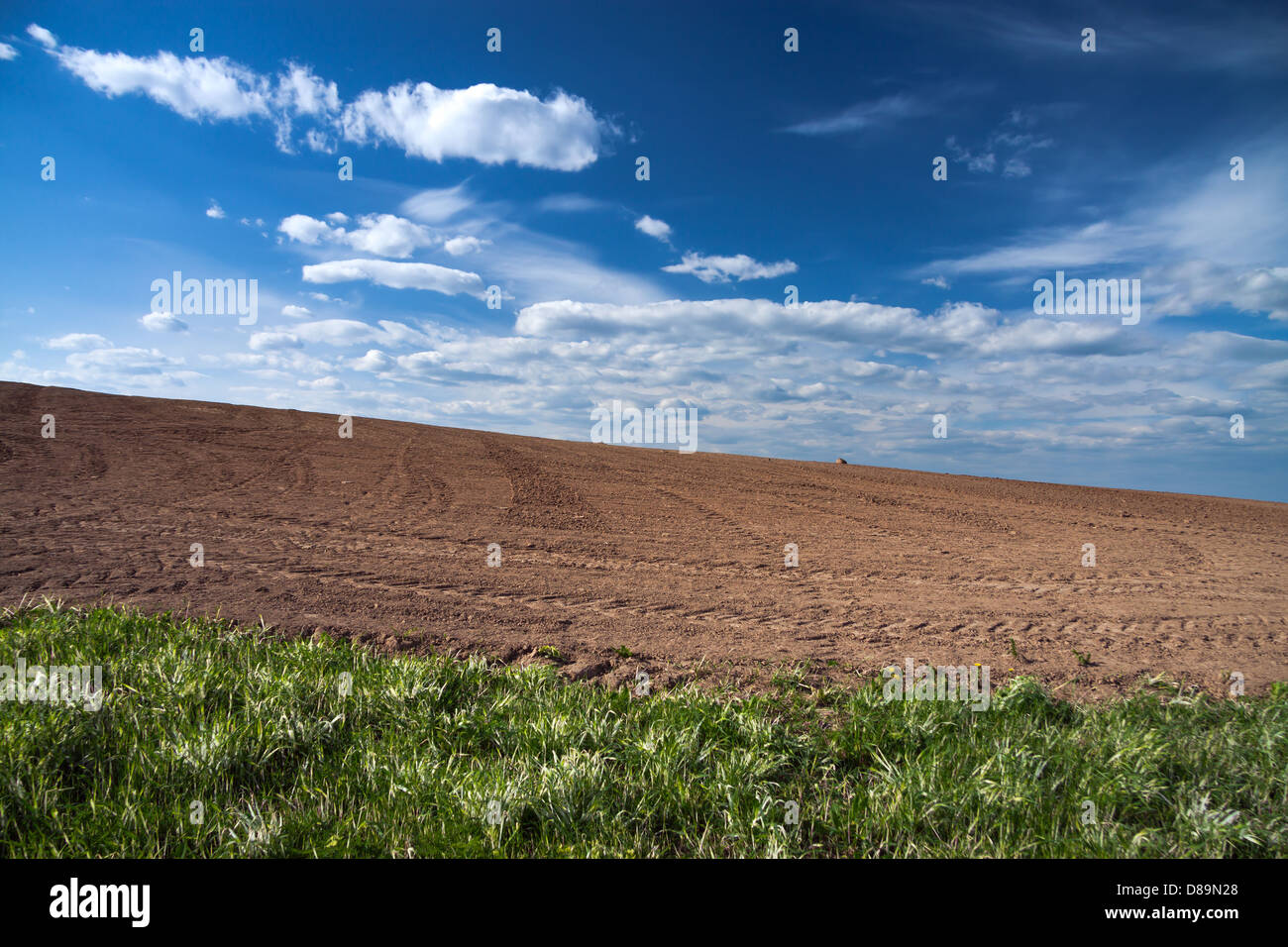 Spring land horizontal hi-res stock photography and images - Alamy