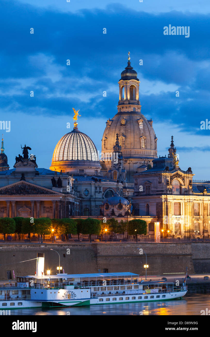 Filmnaechte am elbufer dresden hi-res stock photography and images - Alamy