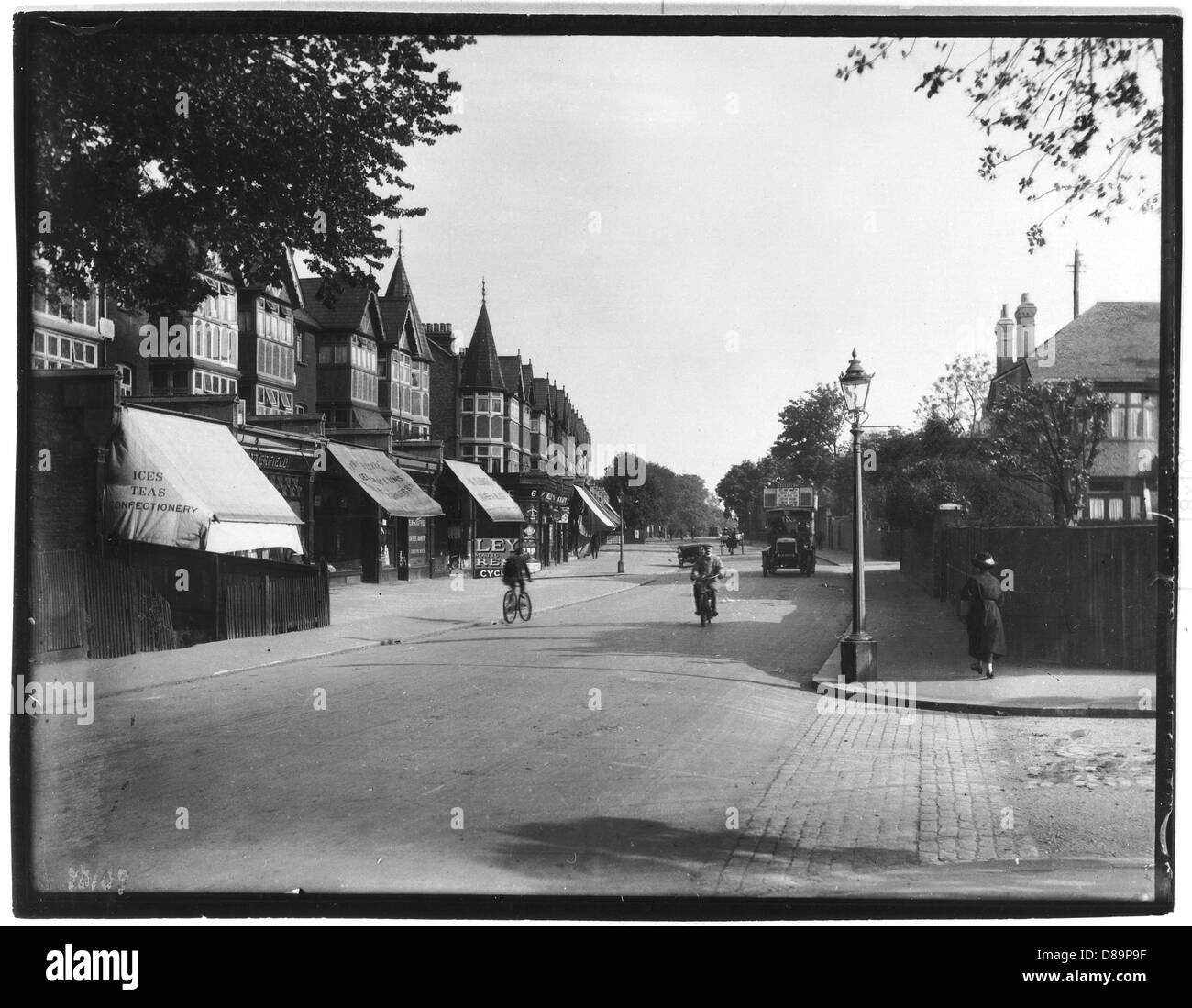 Woodford green, london hi-res stock photography and images - Alamy