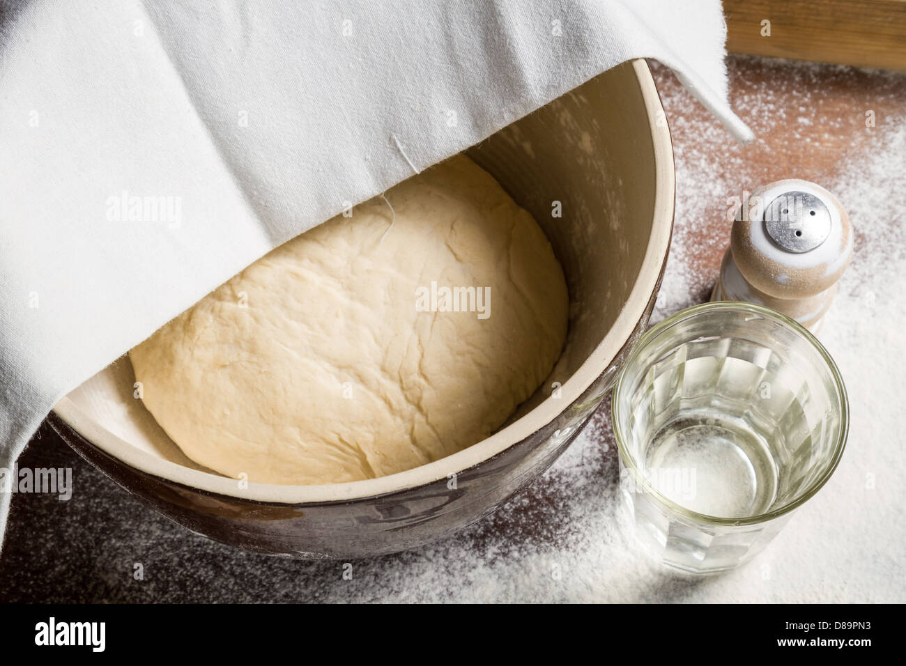 Yeast dough let stand to rise Stock Photo - Alamy