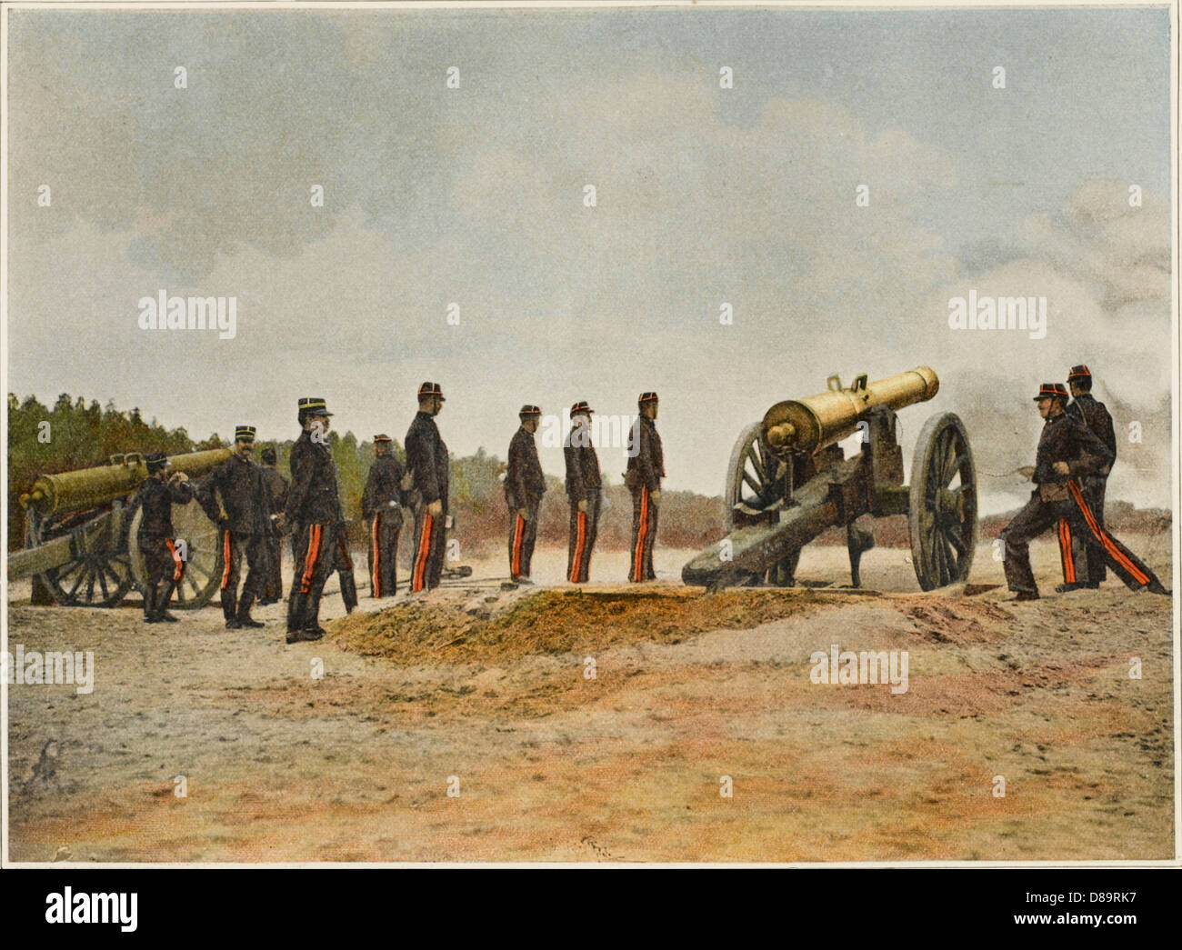 Field guns hi-res stock photography and images - Alamy