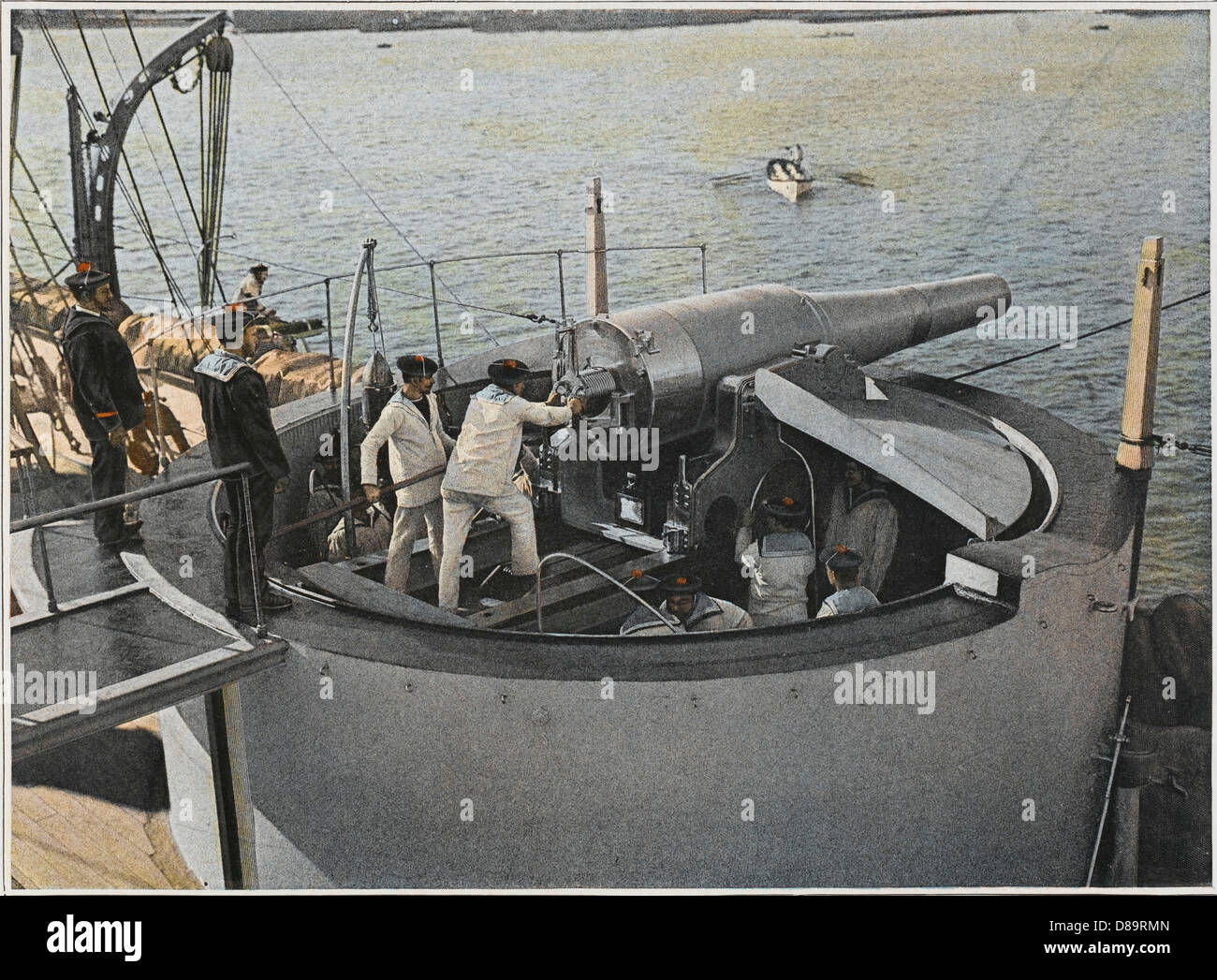 FRENCH NAVAL GUN Stock Photo - Alamy